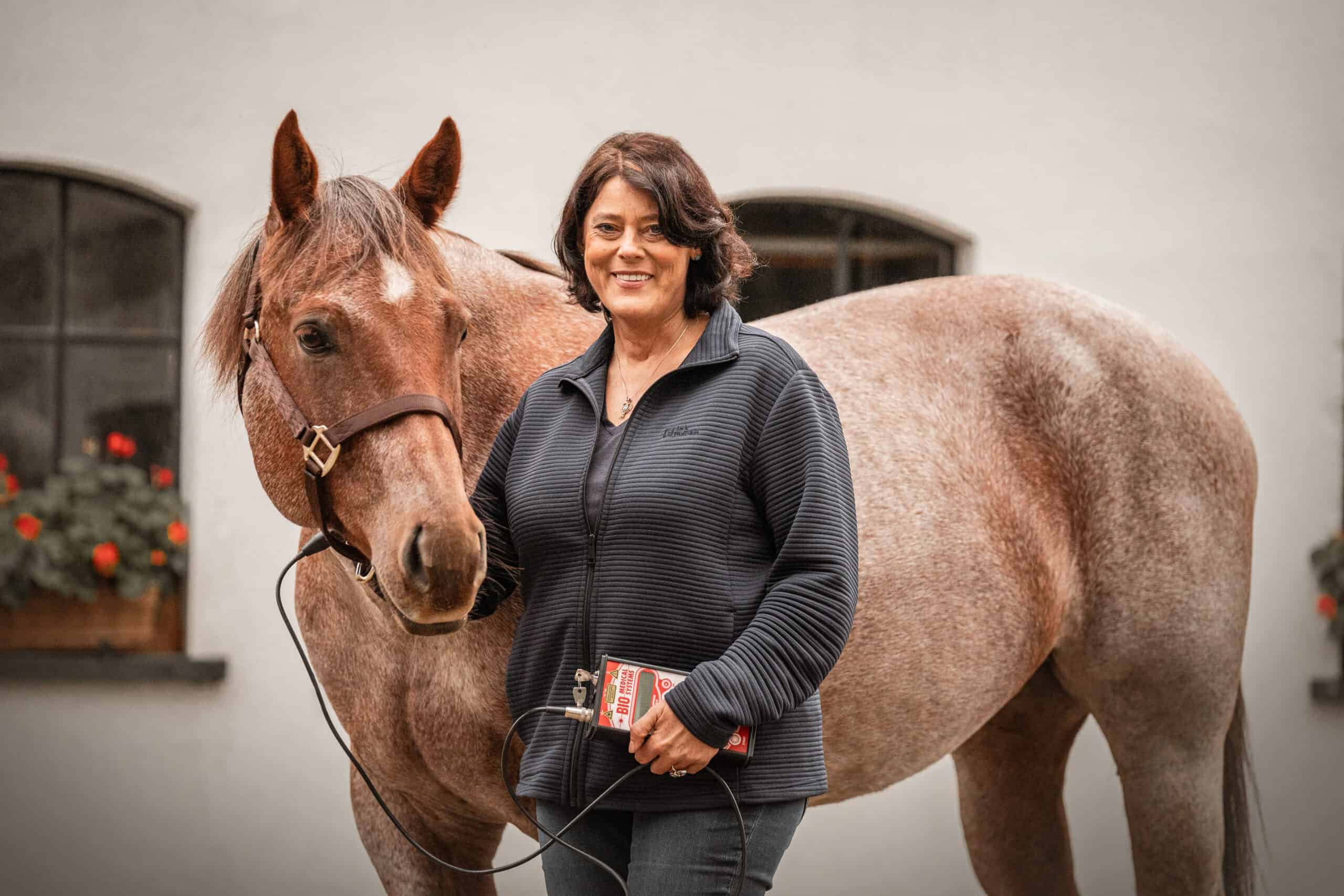 Equines Asthma im Fokus: Ein moderner Weg mit Lasertherapie - Tina Doxtader